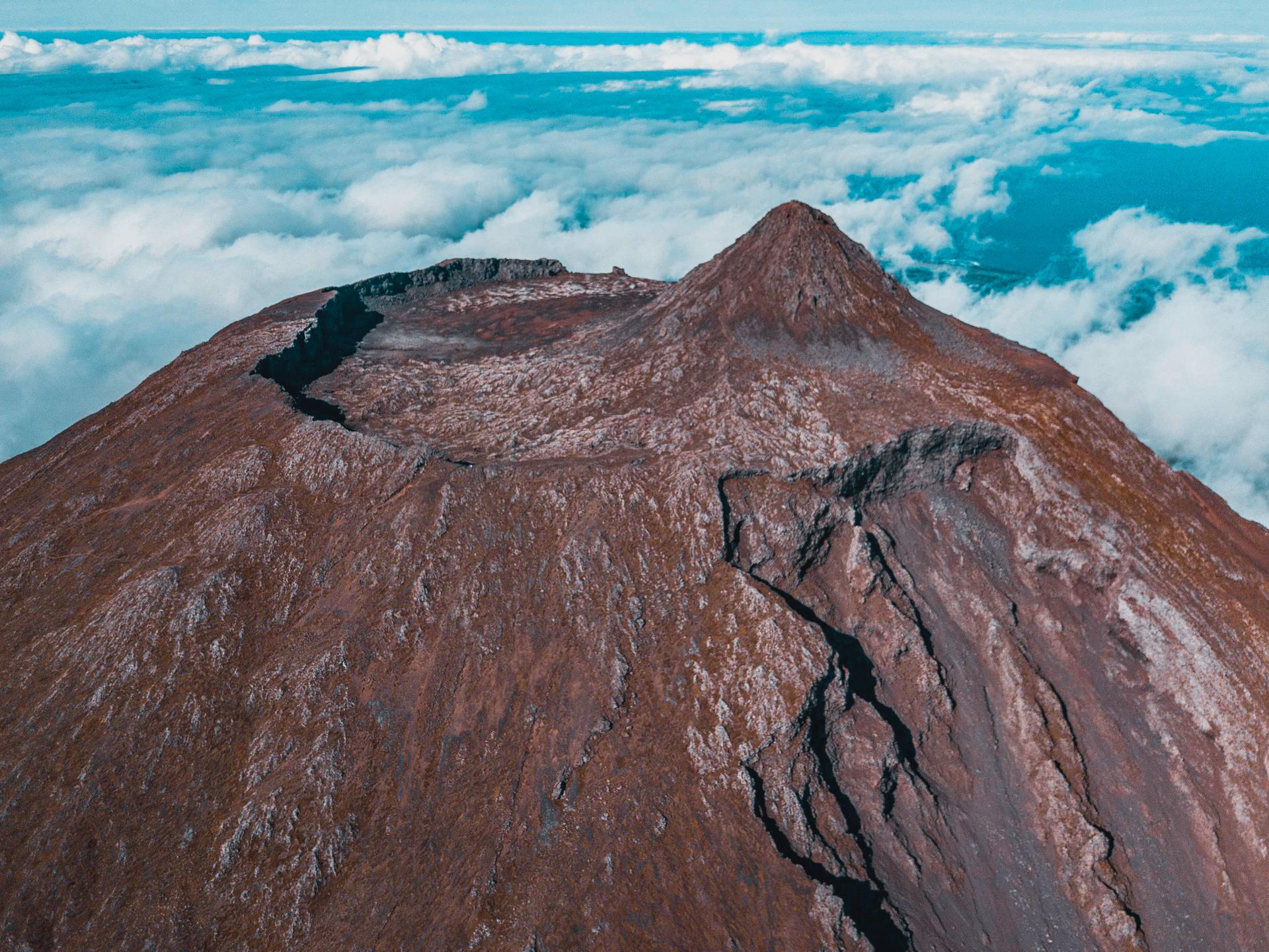 Pico Mountain Climb: Portugal’s Highest Point – 2351 meters | Guide to ...